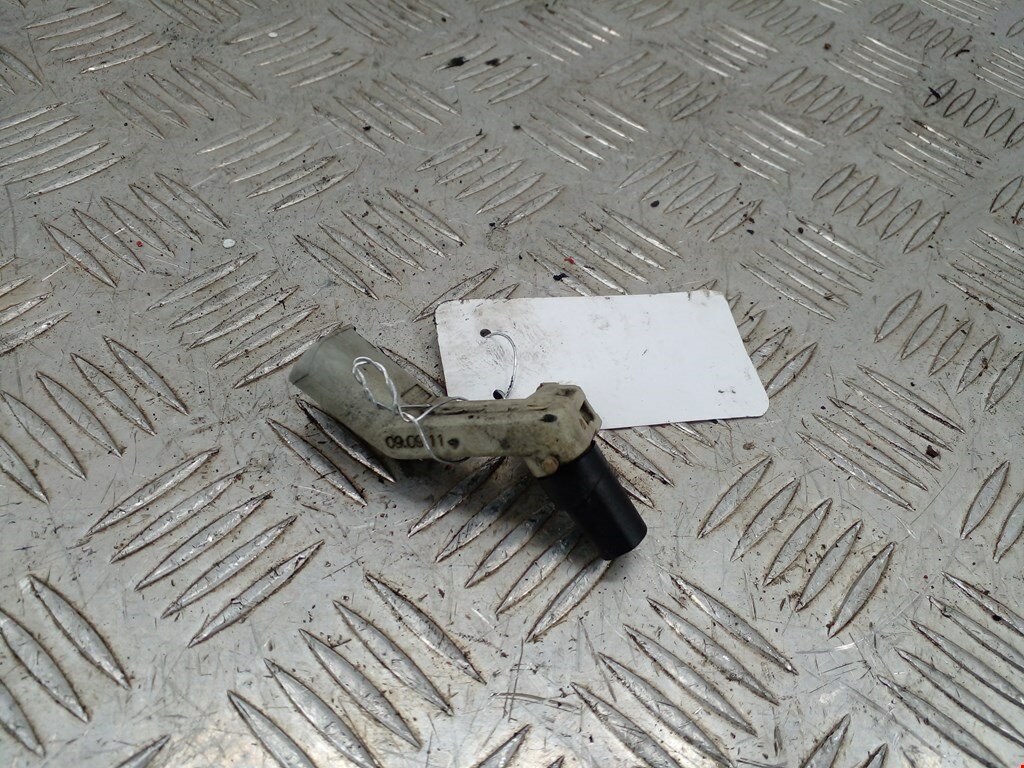 Датчик коленвала Volkswagen Caddy 3 036906433E арт. 1606739