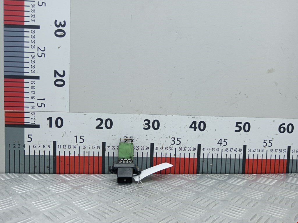 Сопротивление печки (резистор отопителя) Ford Fiesta 5 1855157 арт. 2099761