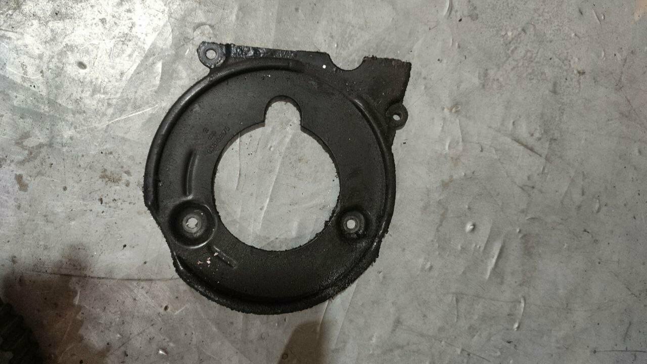 Защита (кожух) ремня ГРМ Volkswagen Polo 4 (2001 - 2005) 038109175