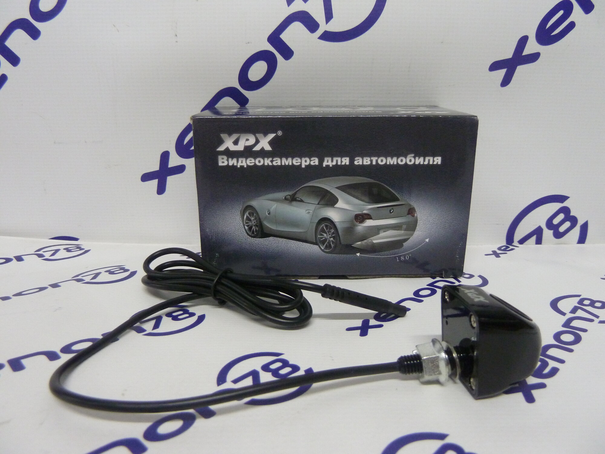 Универсальная камера заднего вида XPX CCD-305C (пирамида с винтом) 12В - 1 шт.