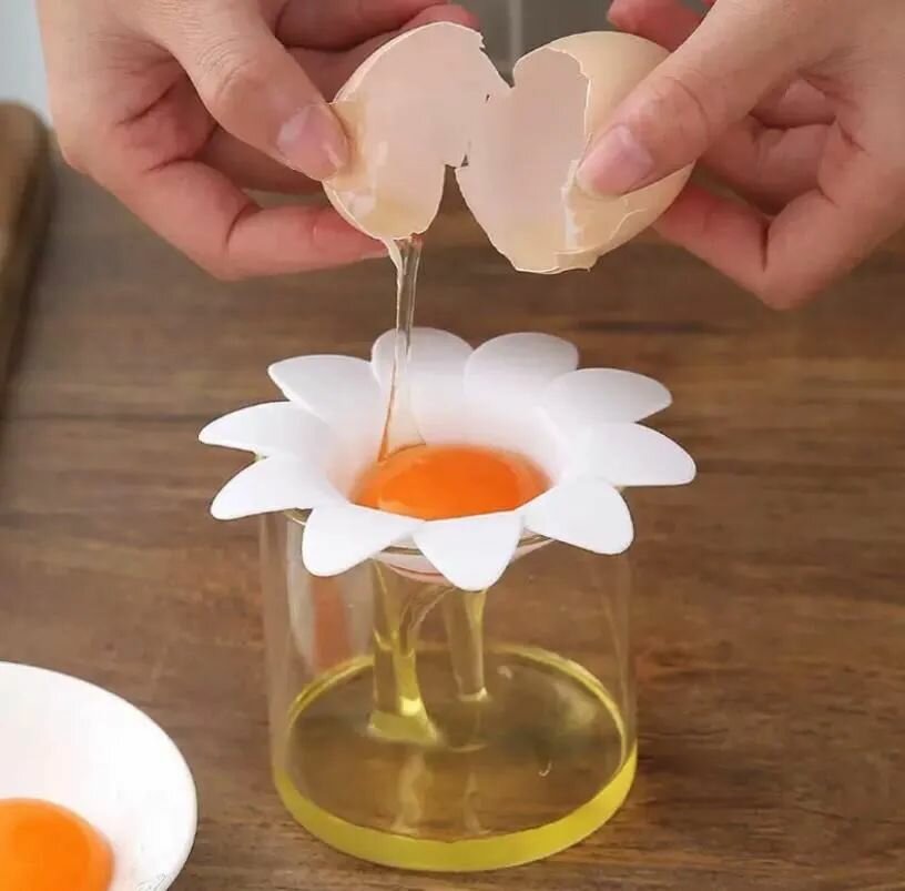 Сепаратор для яиц — удобный разделитель желтка и белка для идеальной выпечки, десертов, безе и домашних блюд.