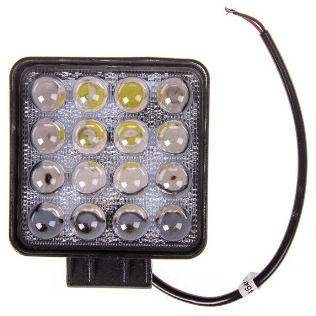 Фара светодиодная OFF ROAD 105*105мм квадратная 12V/24V 48W 6000К SKYWAY 16 диодов Дальний свет с линзой S07201014