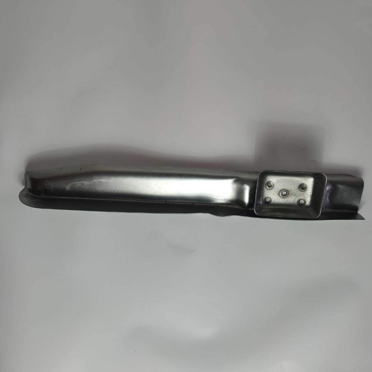 Поддомкратник задний правый лада ВАЗ-2110-2112,2170-2172