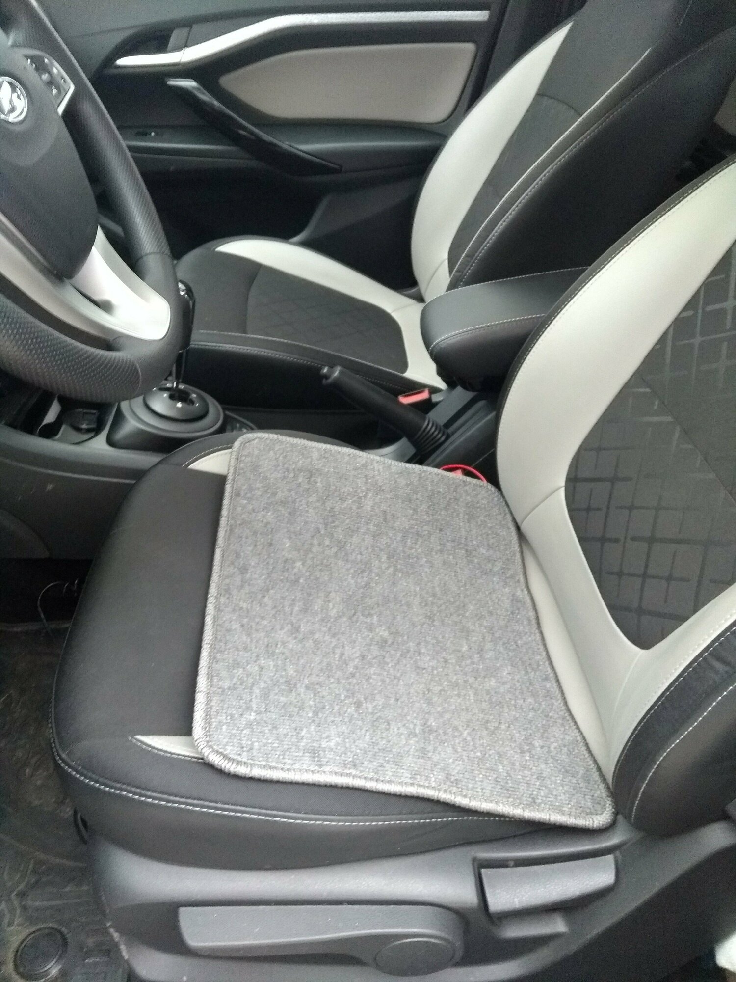 Электроподогреватель для сиденья автомобиля / Накидка "ТеплоМакс" для Авто