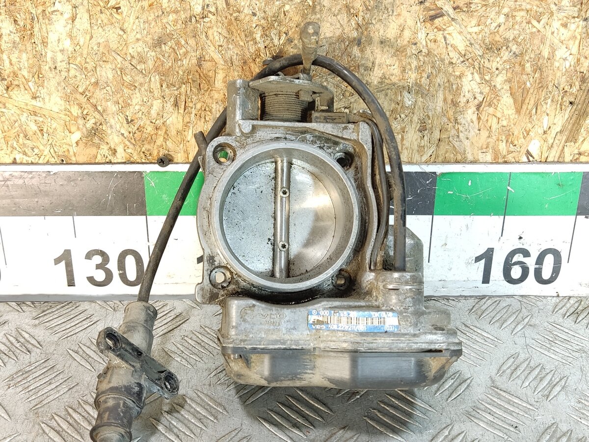 Заслонка дроссельная электрическая MERCEDES E w124 0001416525