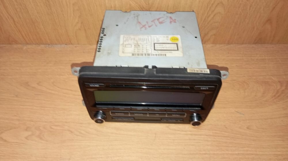 Магнитола Seat Leon Altea 5P0035186B 5P0035186B