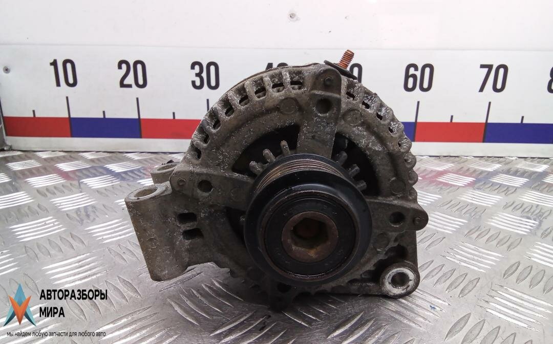 Генератор Land Rover Range Rover Sport рест. 2009 LR013847