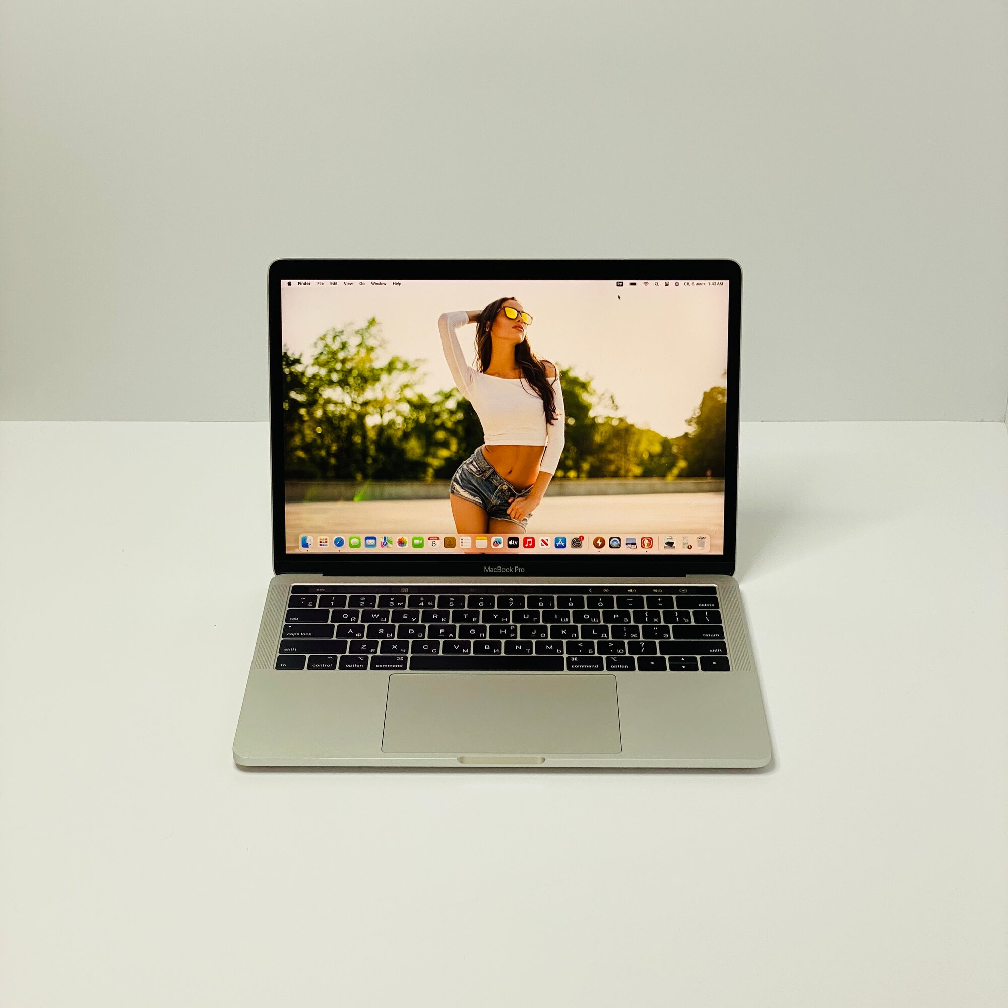 MacBook Pro 13" 2018 года, i5, 16 ГБ, 256 ГБ