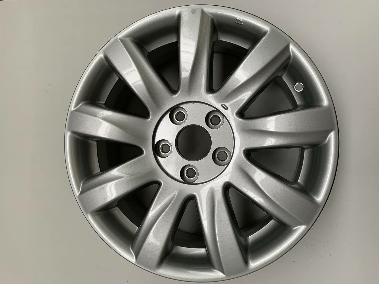 Диск колёсный литой J32 Teana 17" 7J ET45 Nissan 40300JN12C