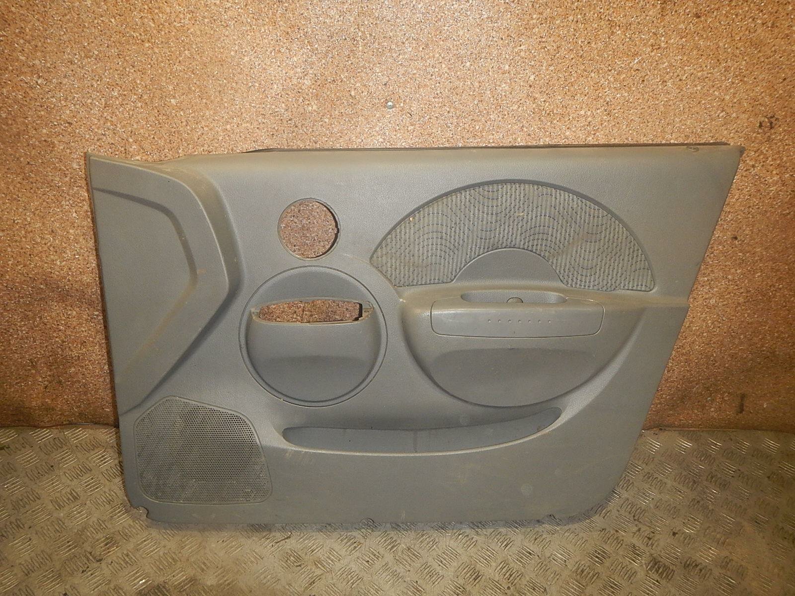 Б/У Обшивка двери передней правой, Chevrolet (Шевроле)-AVEO T200 (03-08) CHEVROLET AVEO T200 (03-08) 4-5 дверей. Царапины...