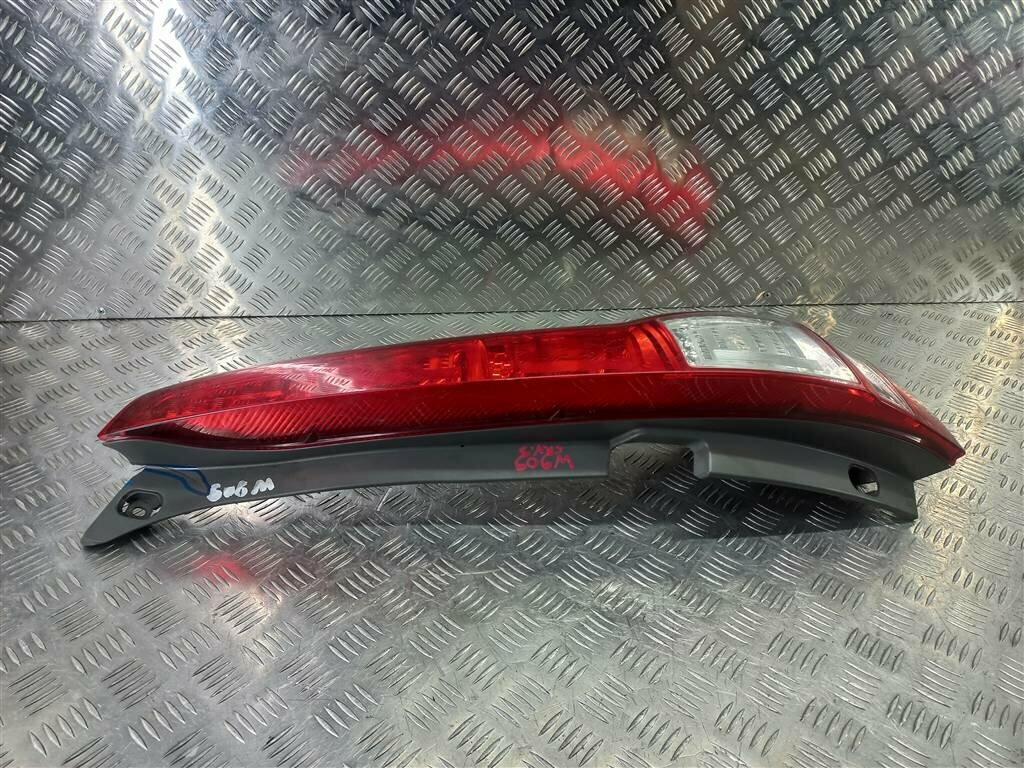 Фонарь задний правый (Фара) Б/У для HONDA CR-V III (2006—2009) 33501SWWE01