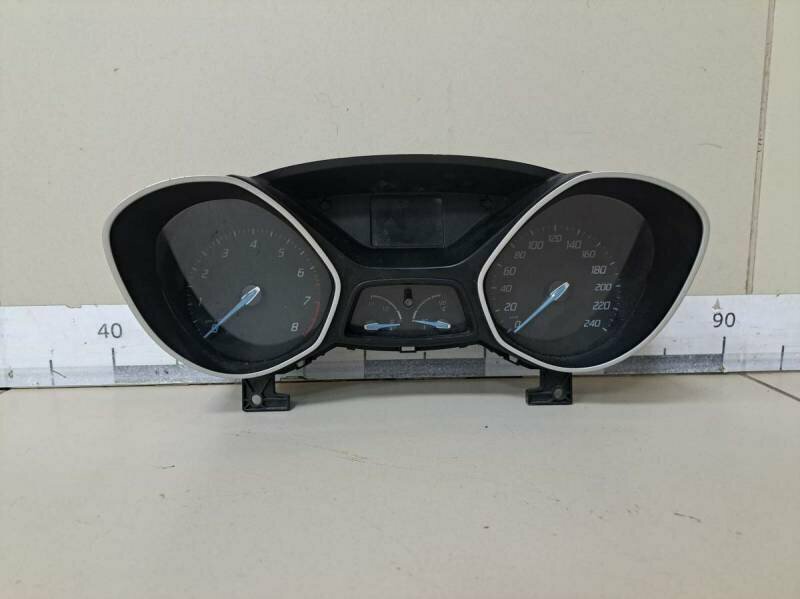 Панель приборов Ford Focus 3 2011 кат.номер: BM5T10849EP