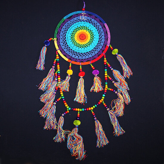 Ловец снов оберег радужный круг С кисточками WIR8433 - счастье в дом (макраме, диаметр 32 см, длина 100 см.), 1 шт.