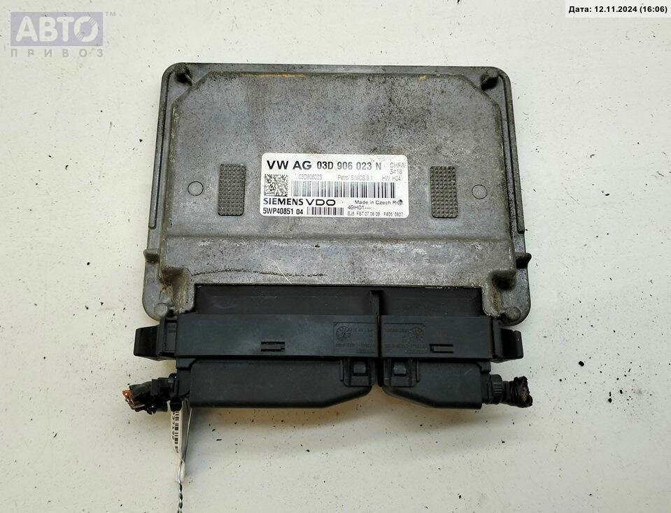 Блок управления двигателем (ДВС) Skoda Fabia mk2 (5J) 2007-2014