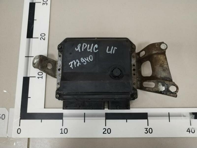 Блок управления двигателем Toyota Yaris P90 2005-2011 кат.номер: 8966152J30