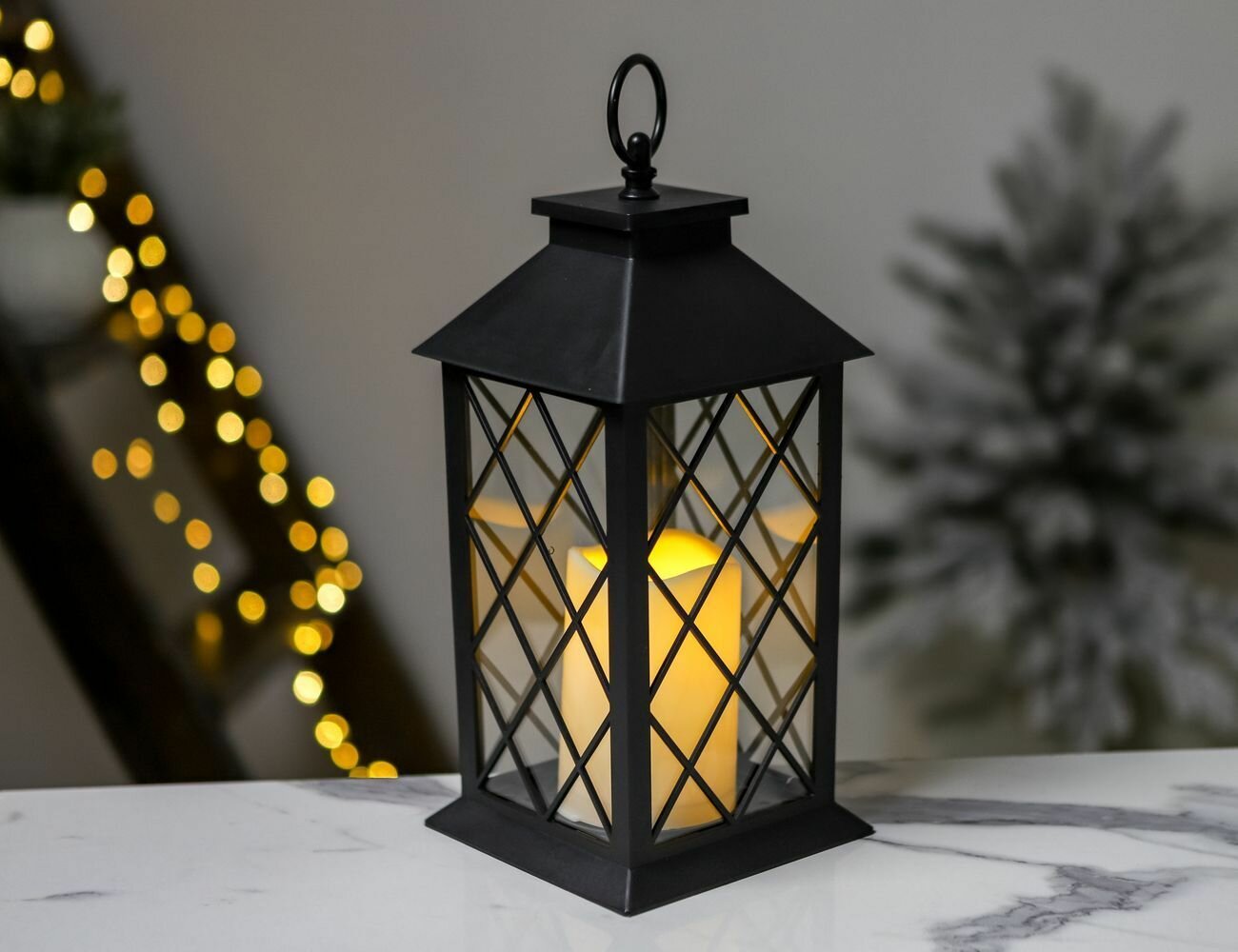 Декоративный фонарь-светильник конкарно, пластик, стекло, чёрный, тёплая белая LED-свеча, 28 см, батарейки, Winter Deco 4060422
