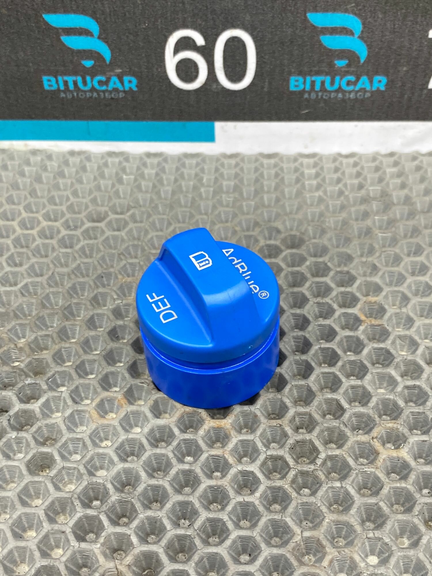 Крышка горловины AdBlue Kia Sportage NQ5 2021 2.0L Дизель AMT D4HD