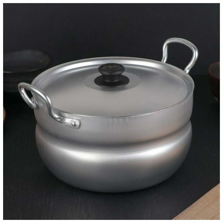 Кастрюля 3 л алюминиевая, металлическая крышка, цвет хром, штампованный алюминий