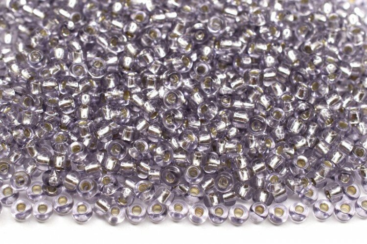 Бисер чешский PRECIOSA круглый 8/0 78221 дымчато-фиолетовый, серебряная линия внутри, 50г