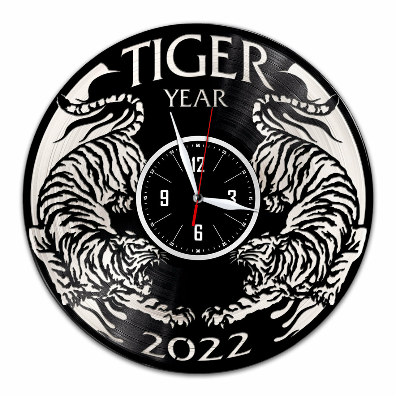 Год тигра - настенные часы из виниловой пластинки (с серебряной подложкой)