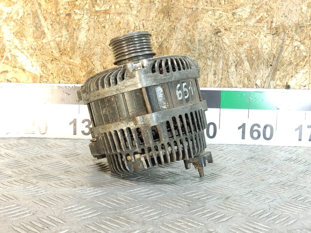 Генератор RENAULT Laguna 2008-2015 8200660057