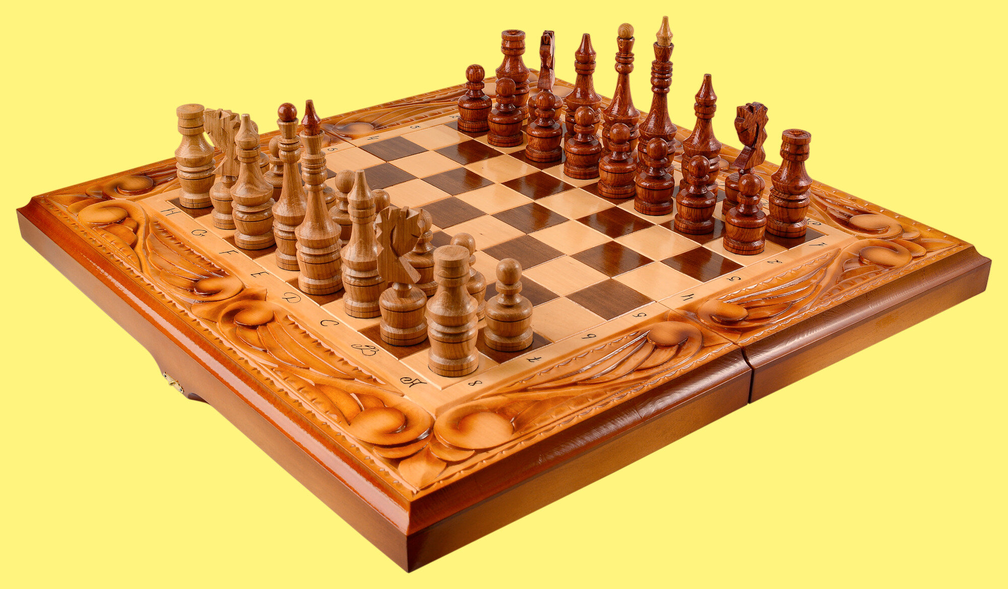 Шахматы, нарды, шашки Медведь (с классическими фигурами, большие)