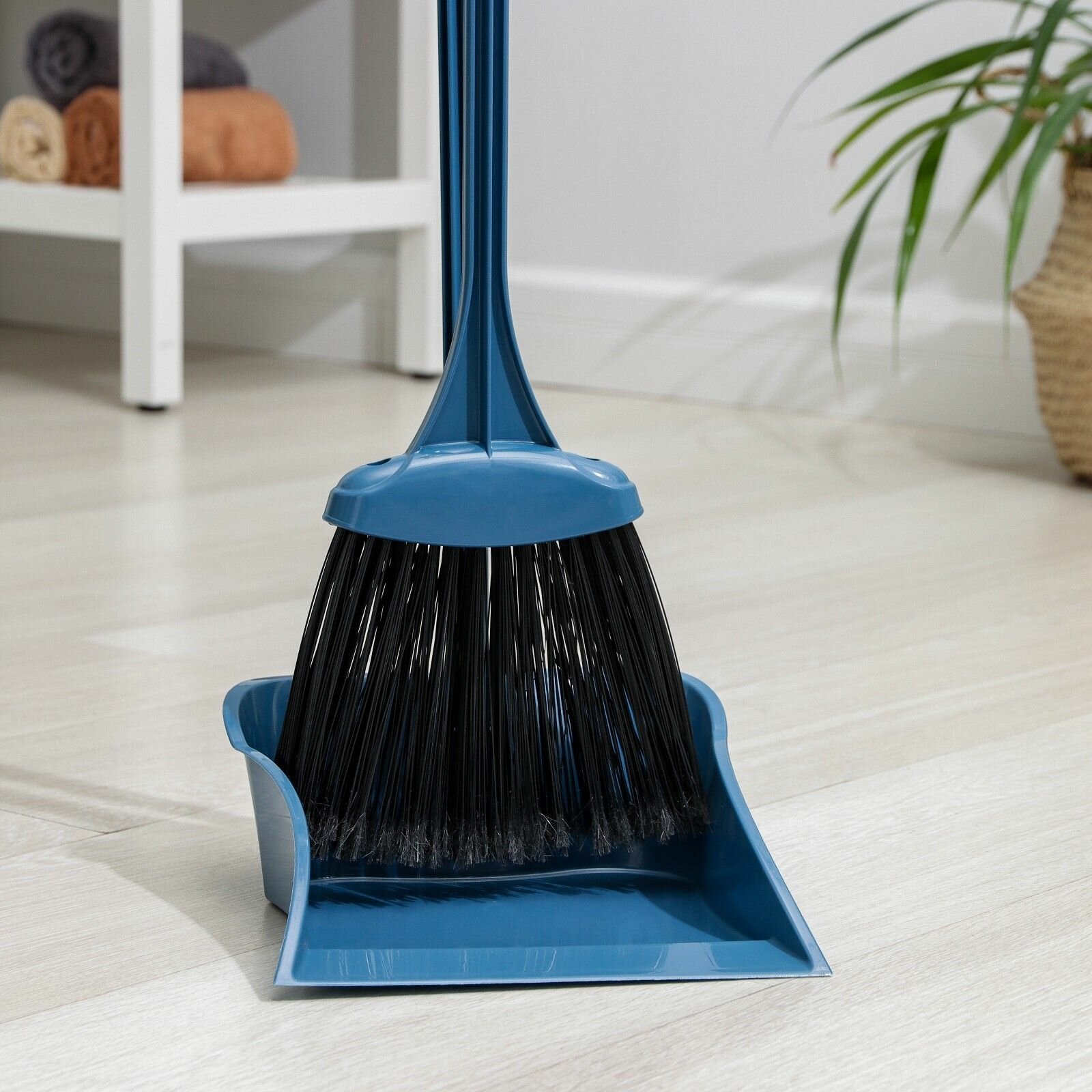 Набор для уборки Комфорт , 2 предмета: совок, метла с черенком