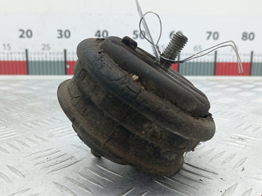 Подушка (опора) крепления двигателя Opel Omega B 90289667 арт. 2059115