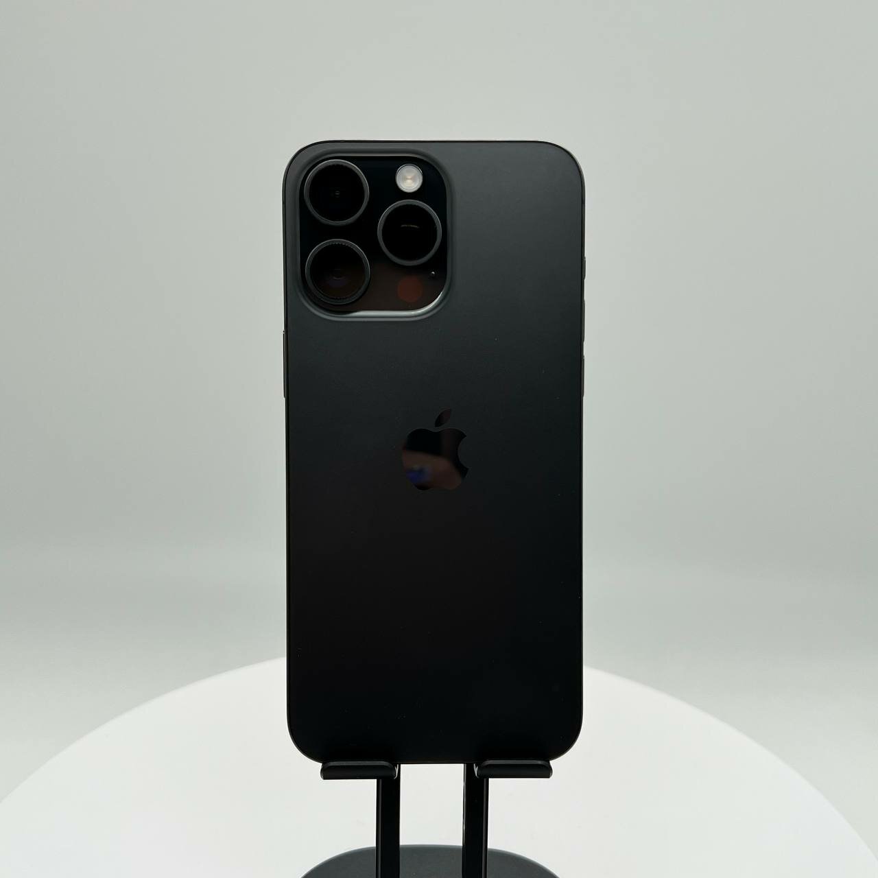 Смартфон Apple iPhone 15 Pro Max 512 ГБ, Dual nano SIM, черный титан