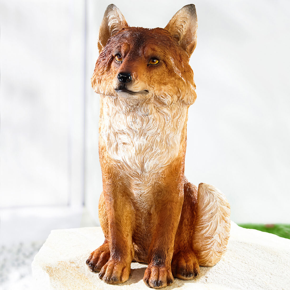 Декоративная фигура "Лиса"