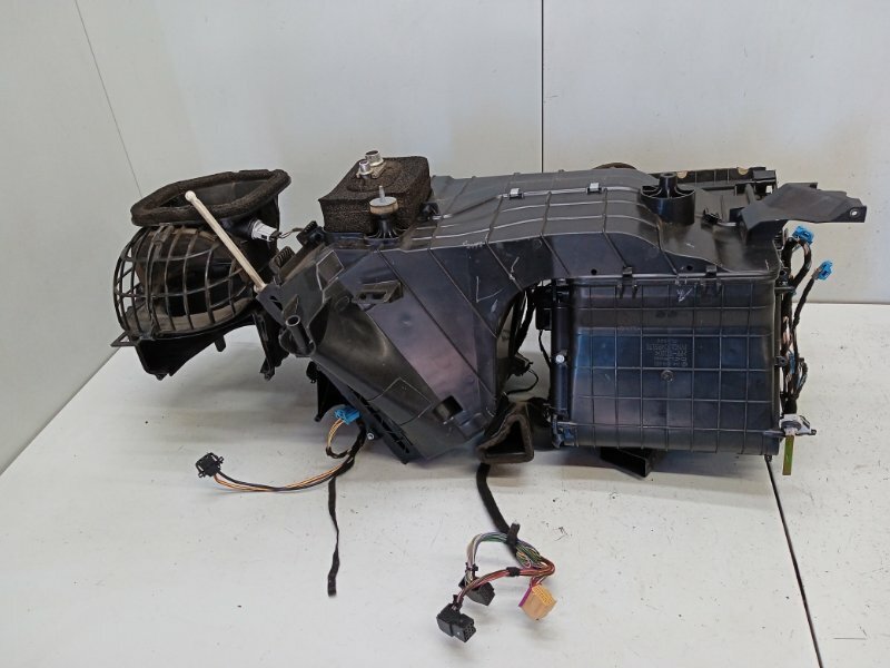 Б/У Корпус печки, Порше Кайен , печка Корпус отопителя Porsche Cayenne 2004 9PA, 955 158882 PORSCHE арт. 7L0819087AA, 7L082...