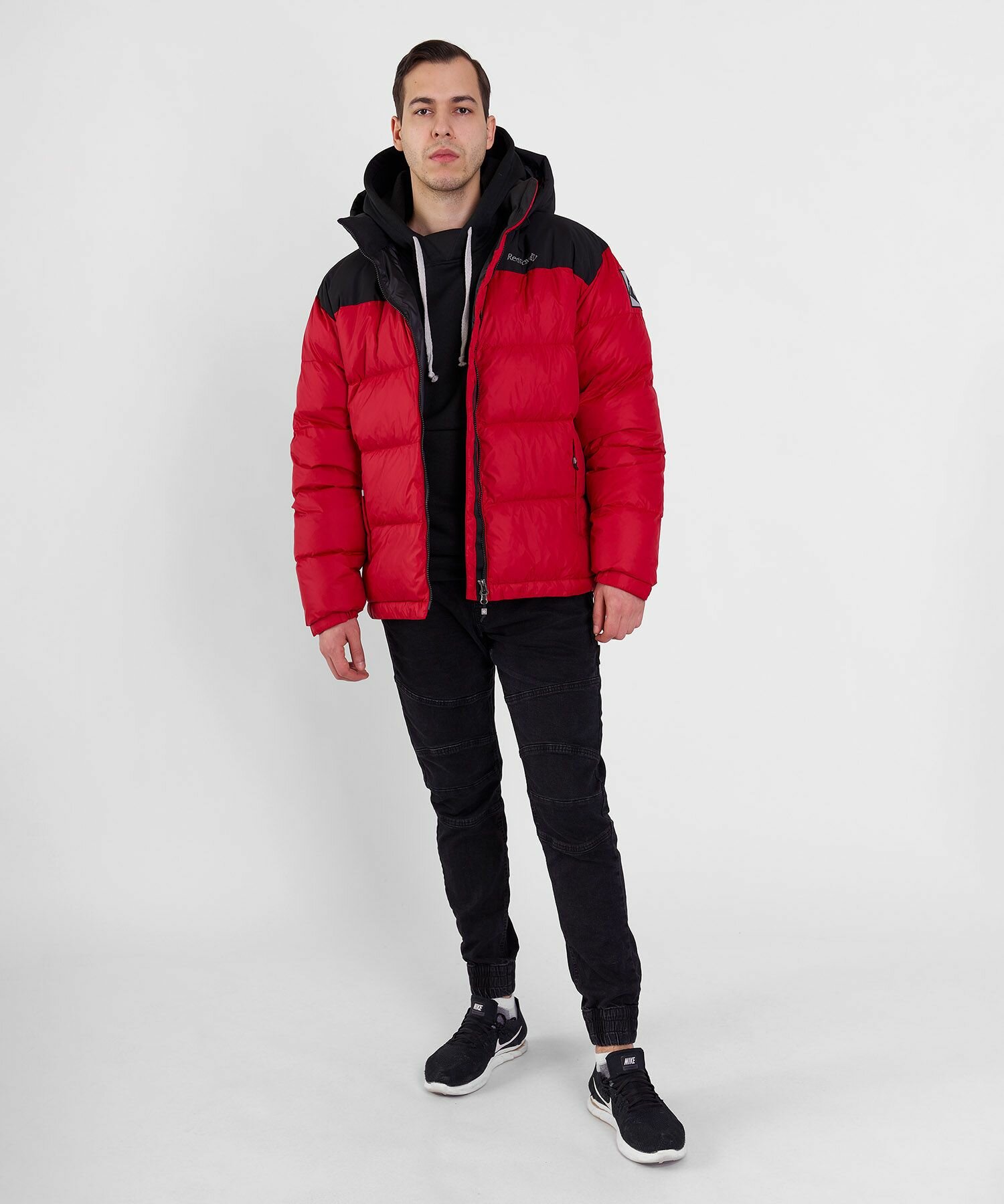 Пуховик Осень-зима 2025