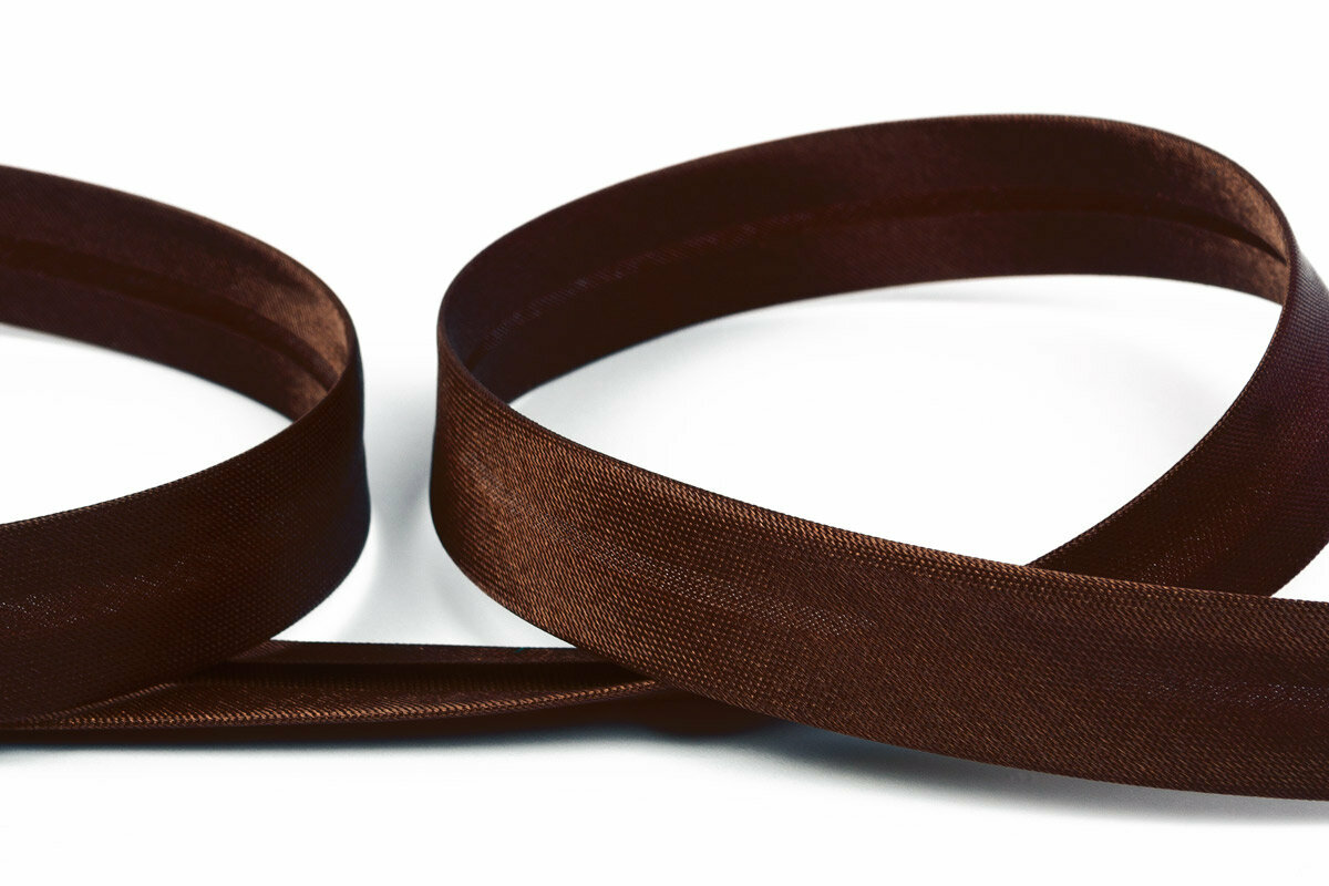 Косая бейка Gamma GK-15P 14 - 15 мм 132 м +- 1 м №079 т. коричневый