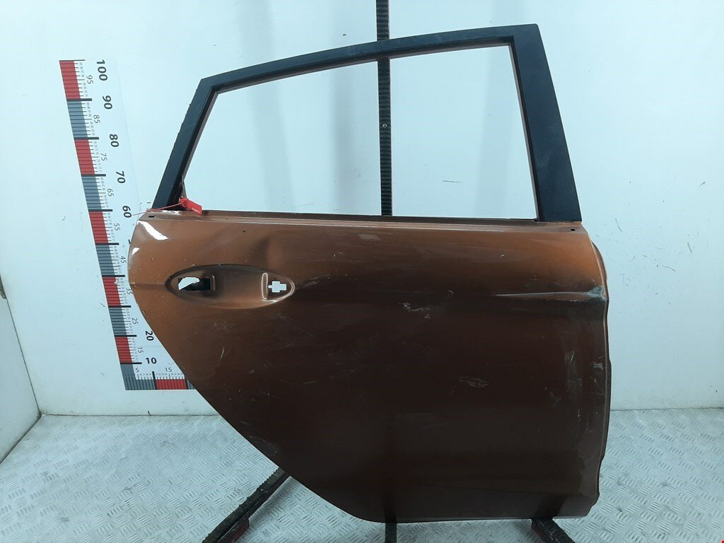 Дверь задняя правая Ford Fiesta 6 1692501 арт. 1804083