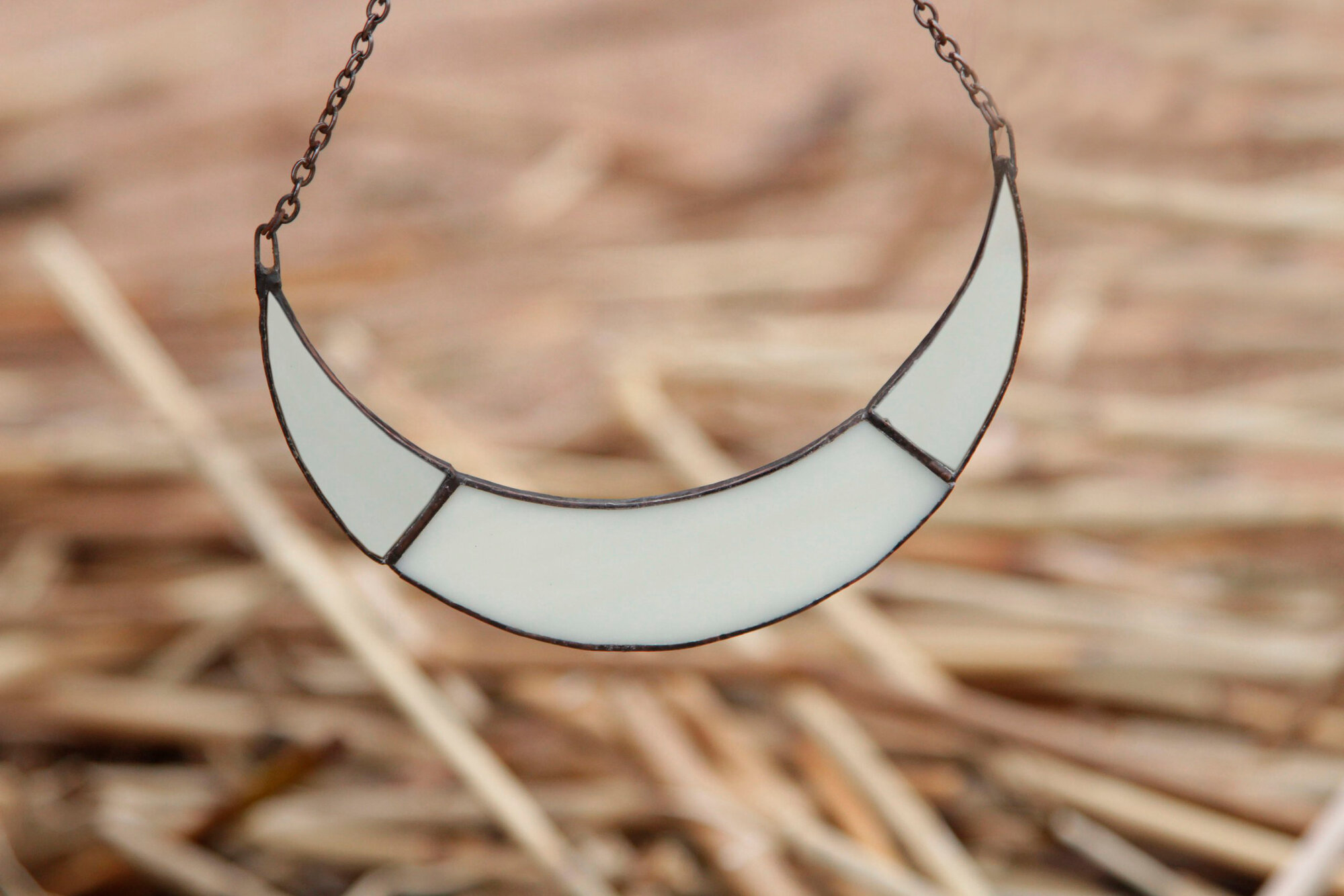 Колье, стекло