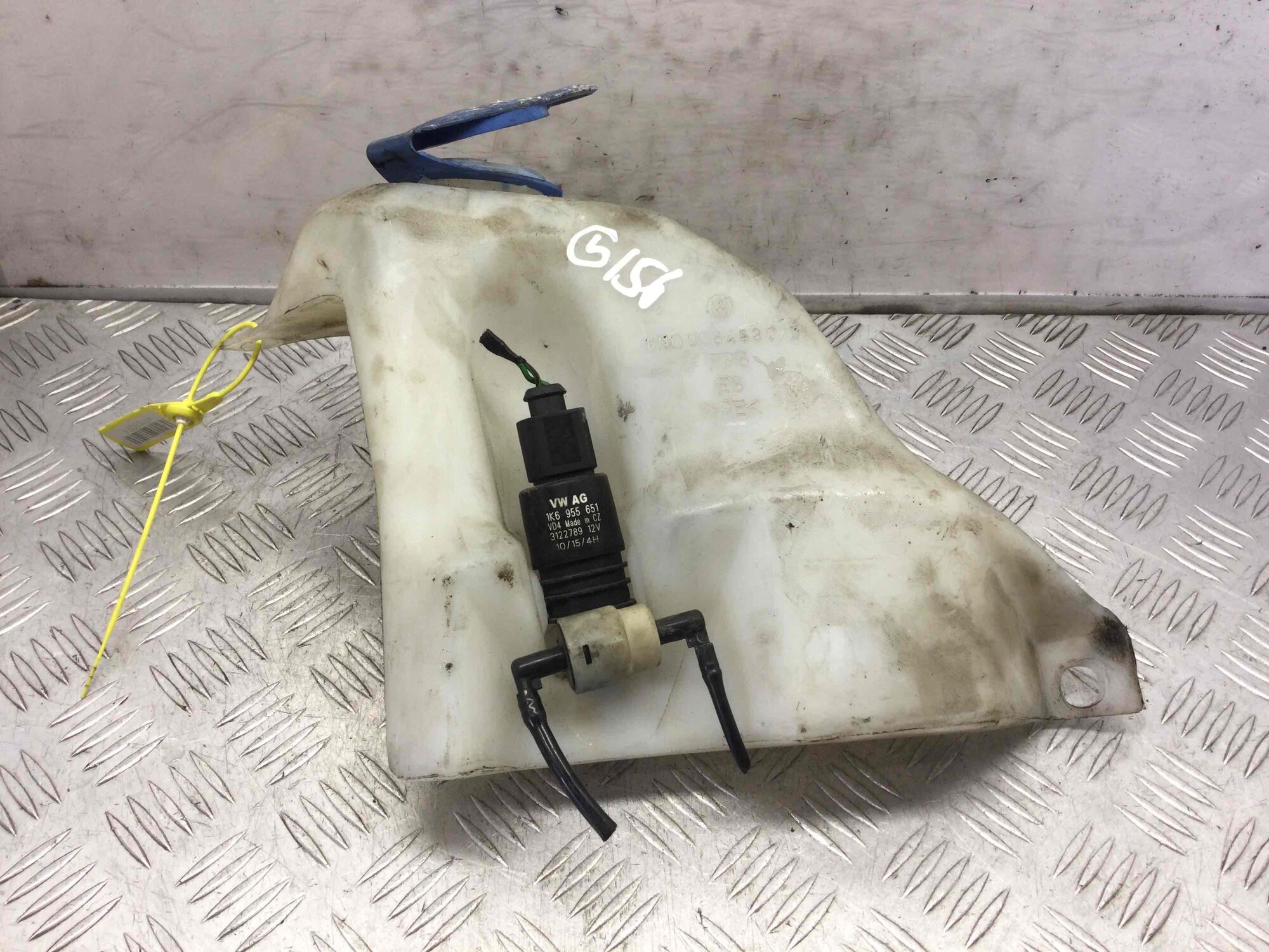 Б/У Бачок омывателя SEAT Arosa 6H [рестайлинг] (2000-2004) 2001 г.