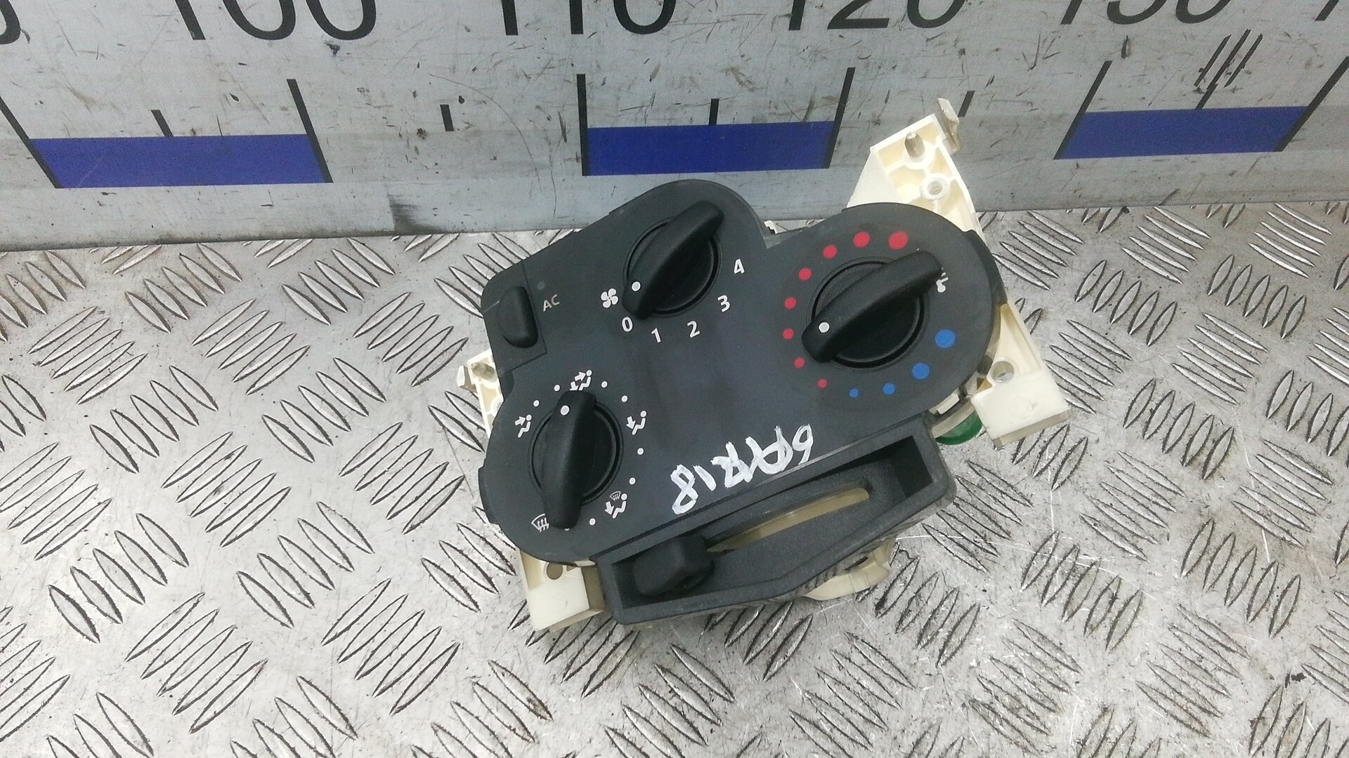 Блок управления печки и климат-контроля DACIA LOGAN 1