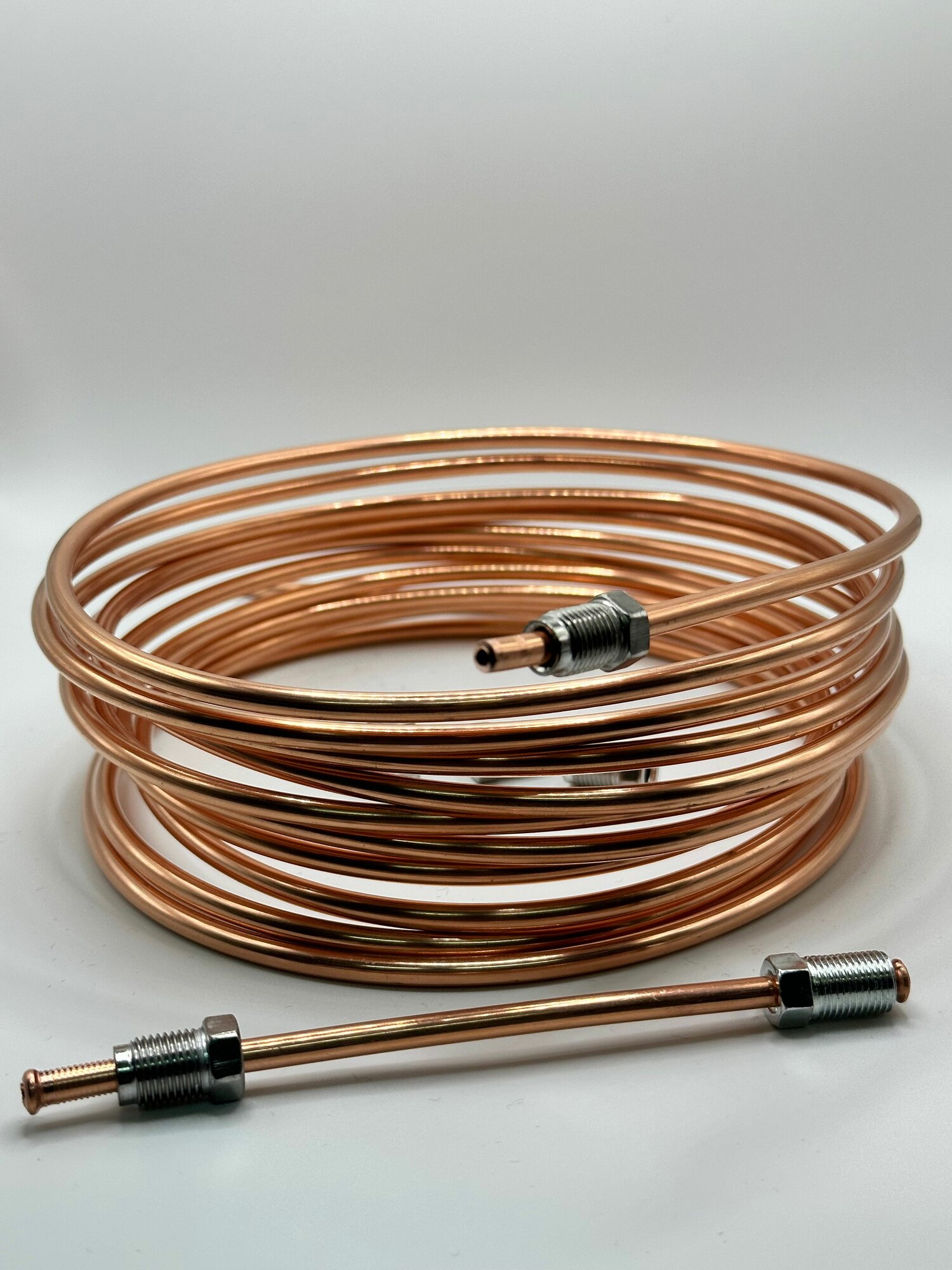 Трубка медная тормозная 4.75 5 метров ( не развальцованна )