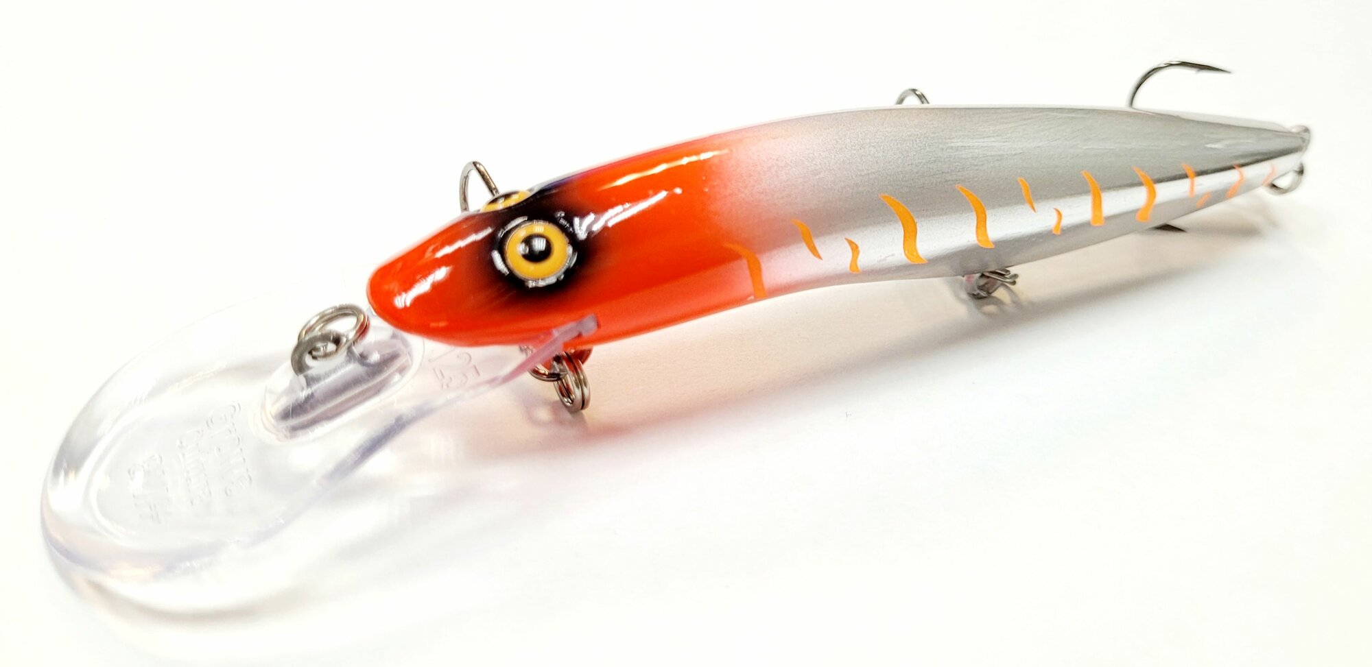 Воблер Grows Culture Sorcerer 125 мм, заглубление 8+ метров, 24 гр. (1 лопатка +8м и 1 запасная+8м) цвет 16