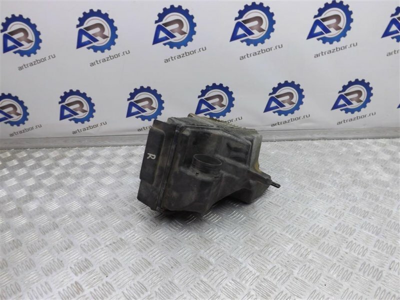 Б/У Корпус воздушного фильтра Renault Megane 2 / Рено Меган 2 1.6 K4MD812 113Л.С. 2008