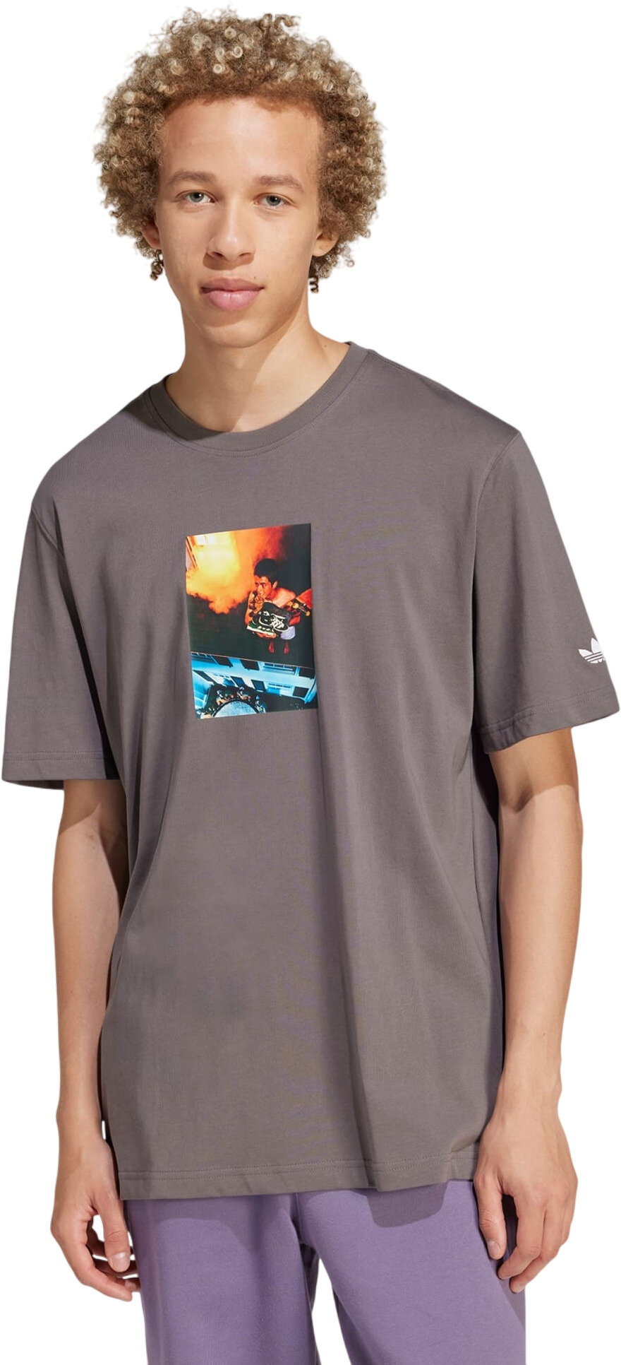 Футболка Adi Picture Tee