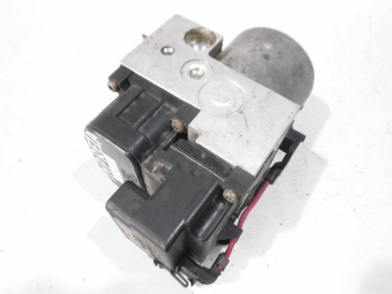 Блок ABS (насос) Subaru Impreza GC/GF (1992—2000) 27539AC011
