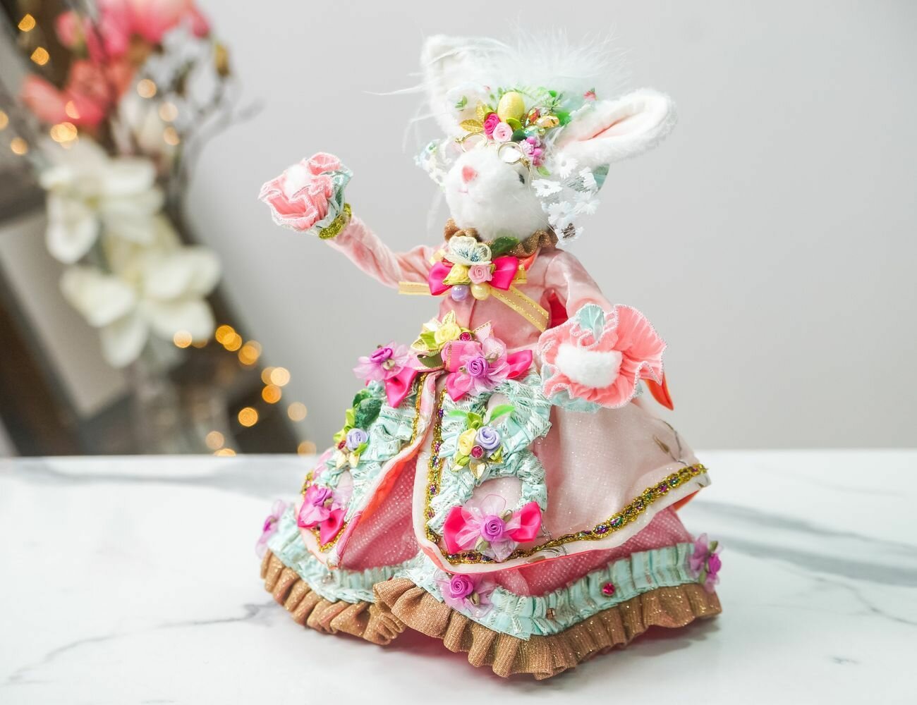 Коллекционная кукла зайка мадам полина, 33 см, Mark Roberts MR51-44640-1