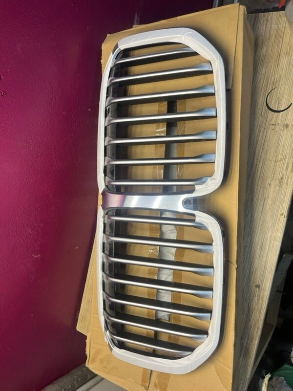 Решетка радиатора BMW X7 G07 4 2018