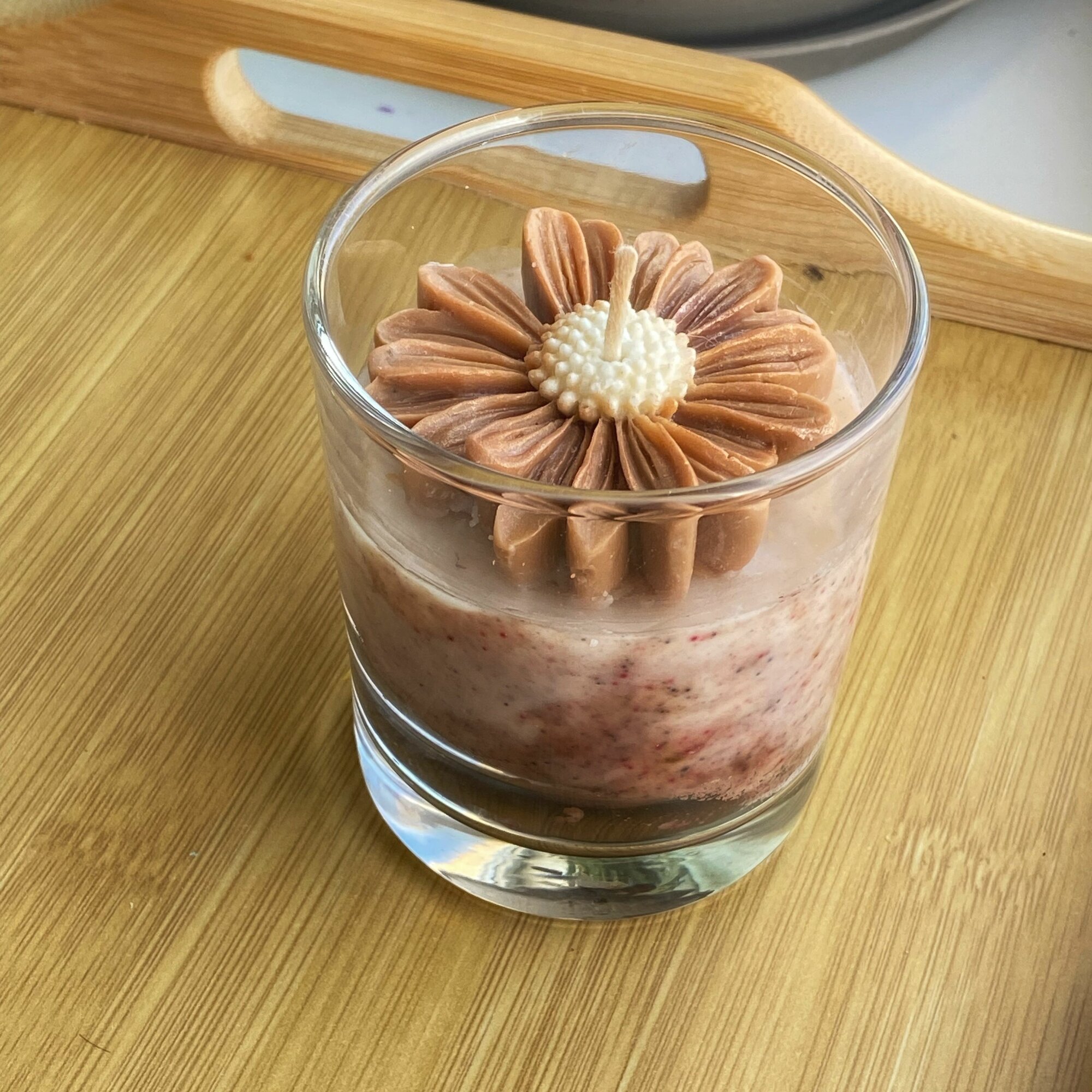 Свеча в стакане "Тиковое Дерево", соевый воск, ручная работа, 8x6 см