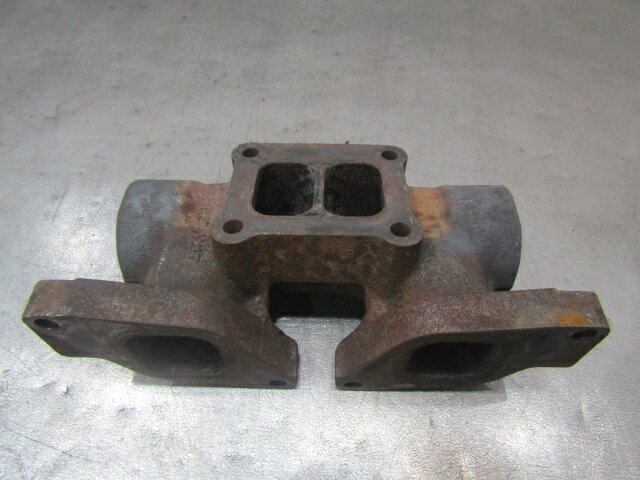 Коллектор выпускной средняя часть двигателя DCI11 Renault Premium