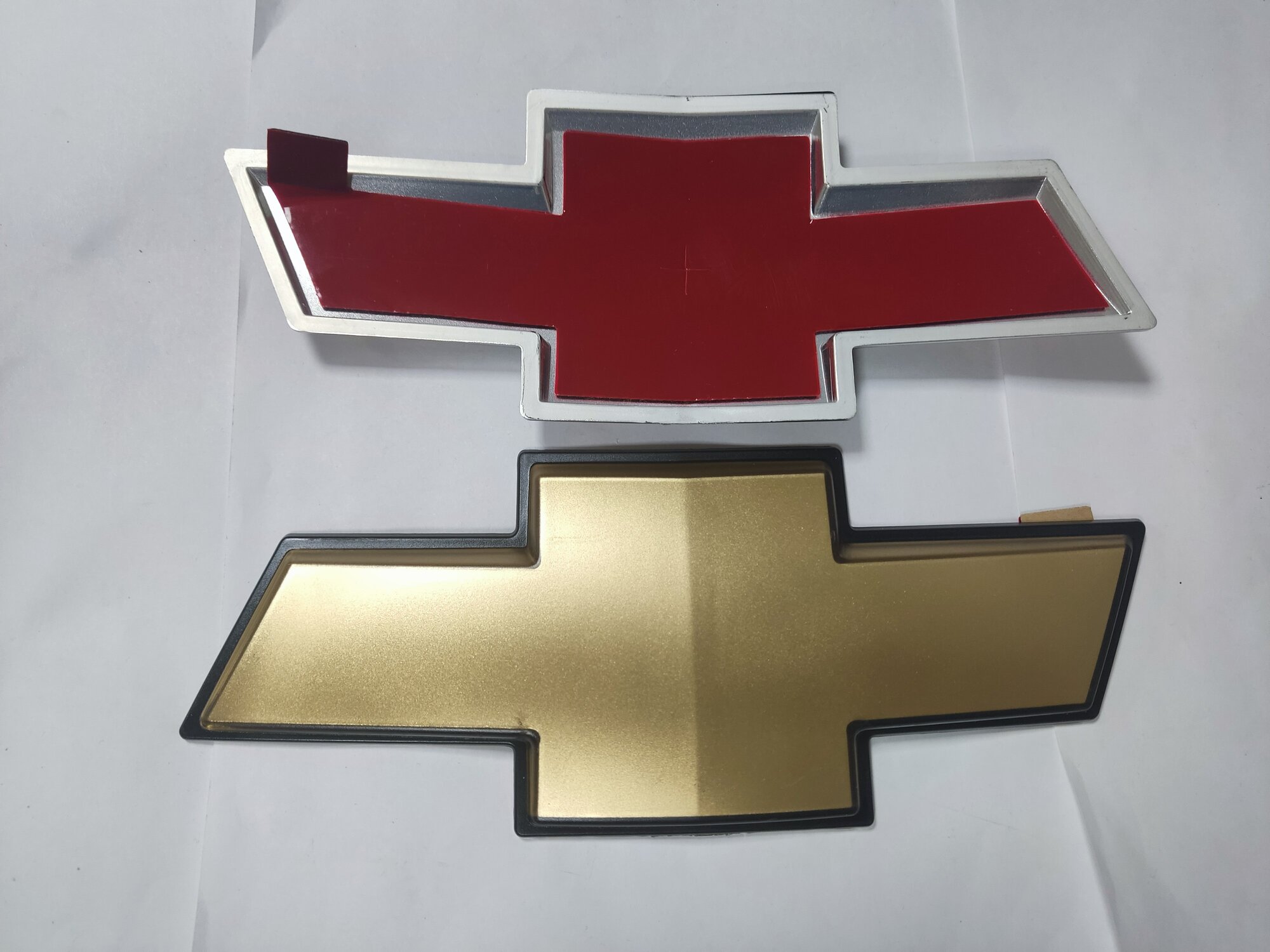 Эмблема Chevrolet, углепластик, для Chevrolet Blazer, цвет золотистый