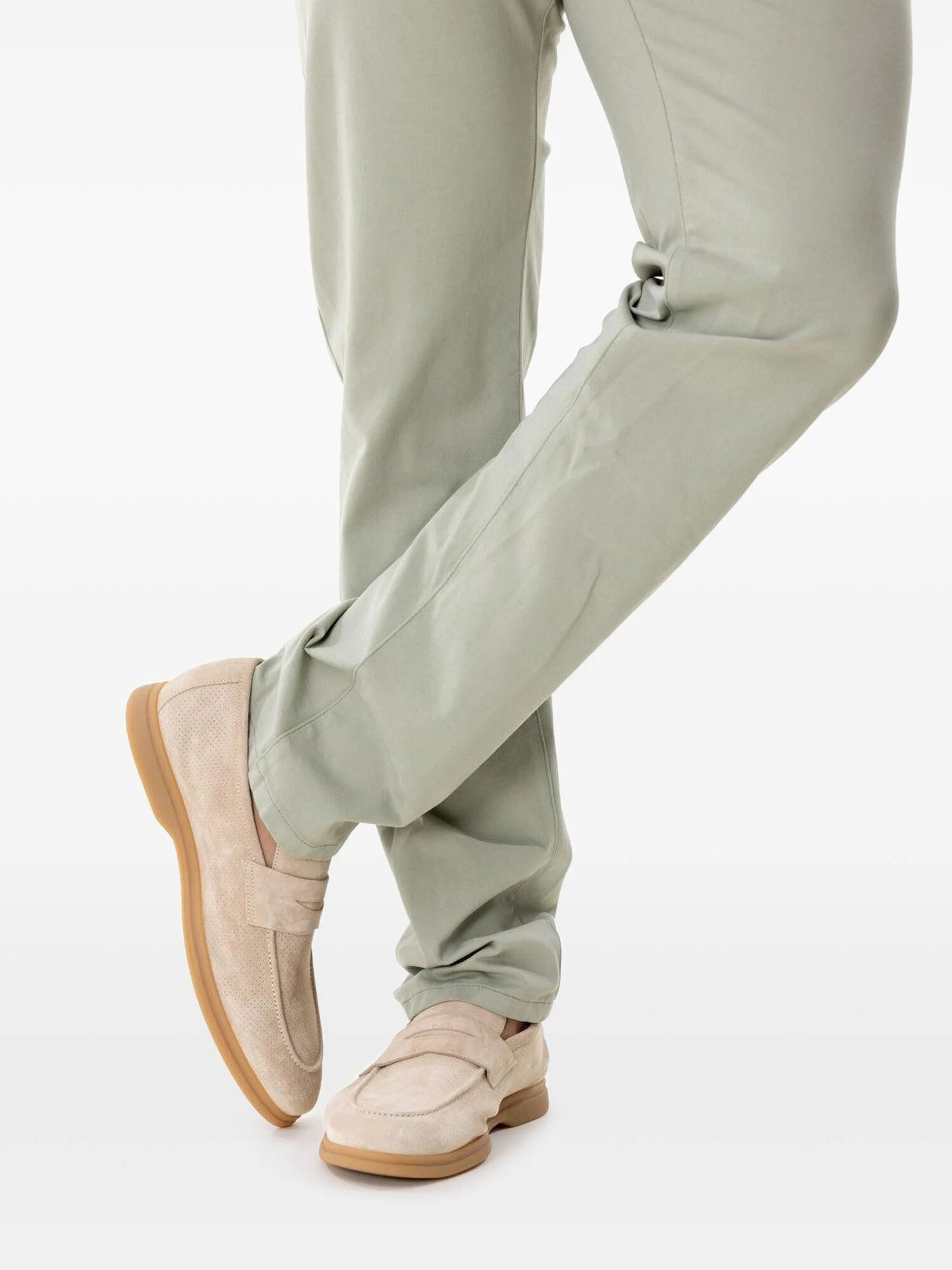 Лоферы Eleventy Perforated suede loafers, размер 45,5, разноцветный — фото 1