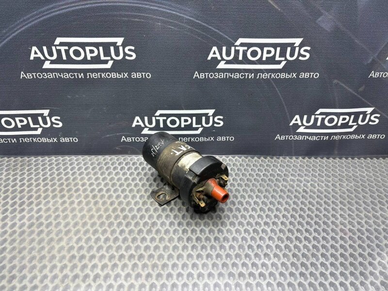 Катушка зажигания Volkswagen Passat B3 (1.6 RF) Б/У с пробегом Арт. 20708