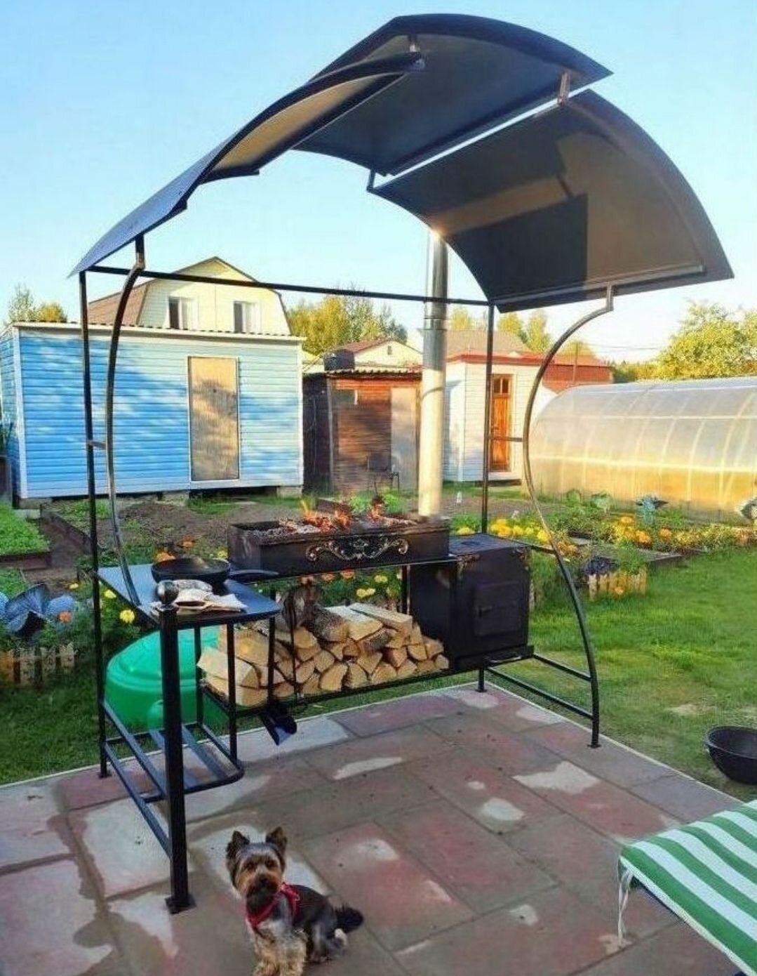 Мангал с крышей и печкой под казан без ковки и вензелей мангальная зона в виде беседки летняя кухня для дачи 3 мм